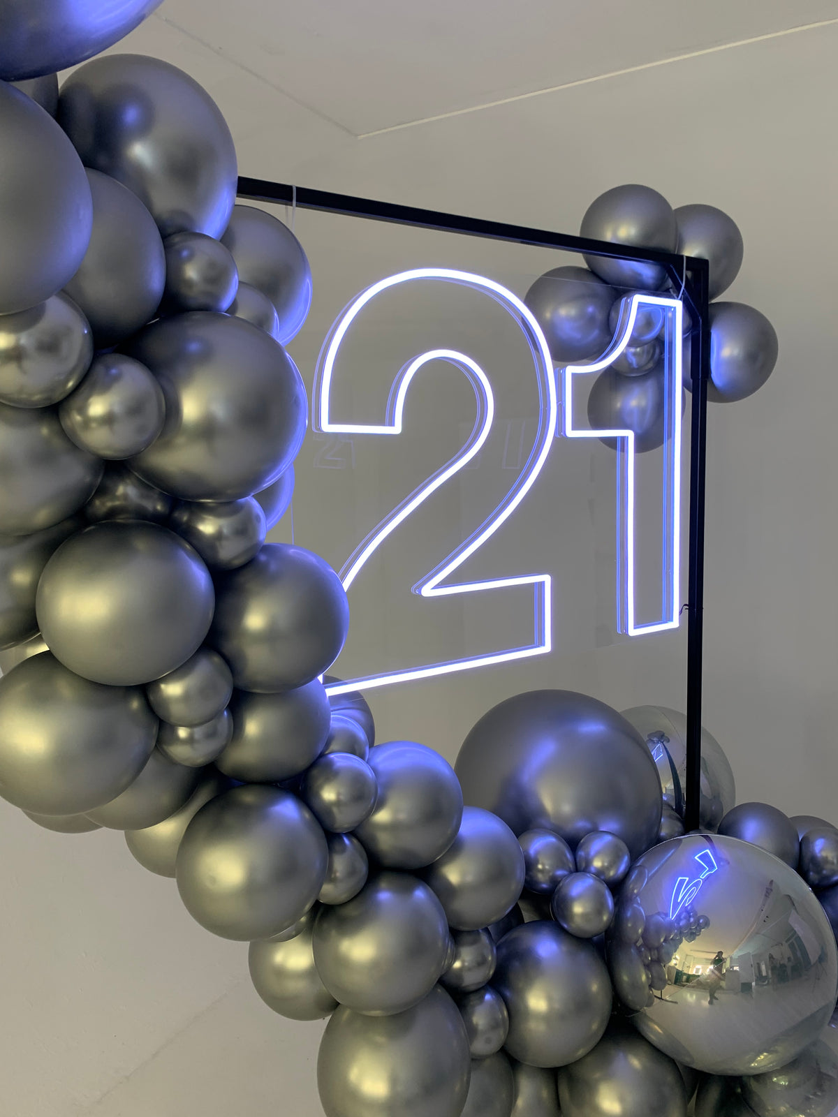 21 Neon Sign